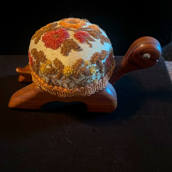 Hand Crafted | Accents | Vintage Tortoiseturtle Pin Cushion 7s | Poshmark